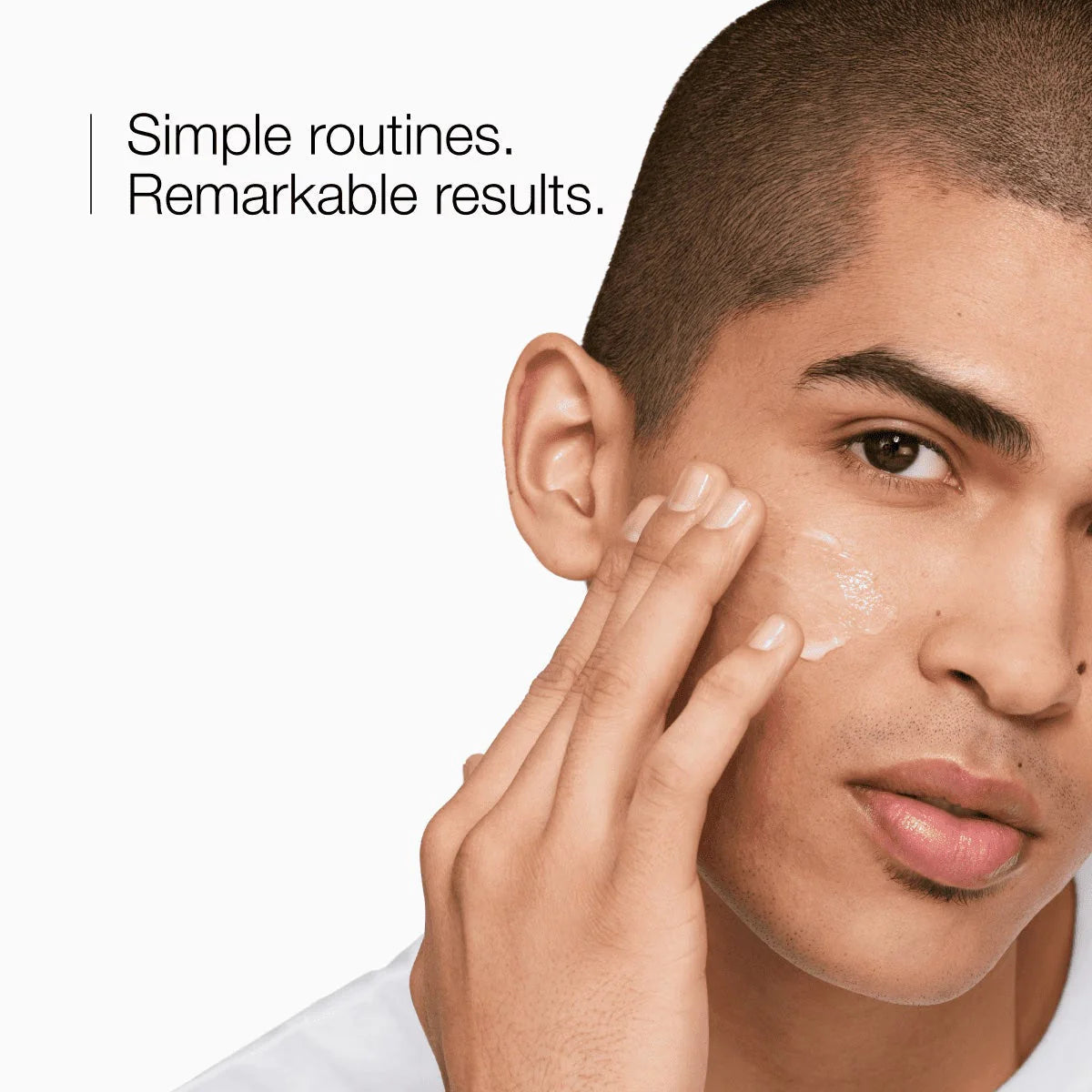 Clinique For Men™ Oil Control Bundle – Above The Collar